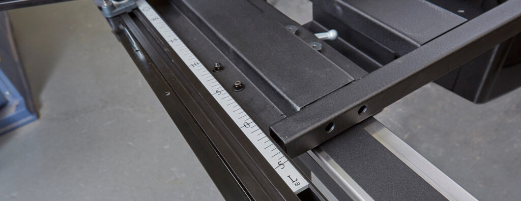 Large Sliding Table – Saw Sales